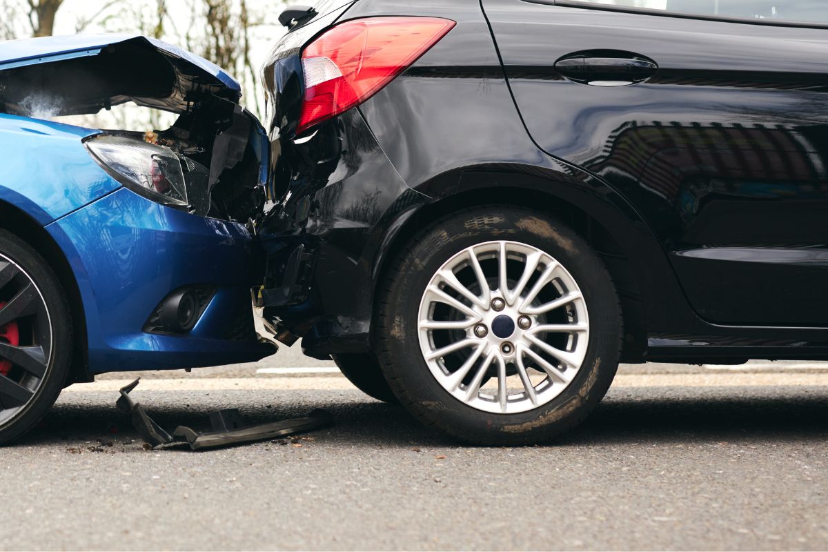 Unfall unverschuldet – Was tun? | Kfz Gutachten Schmeißer